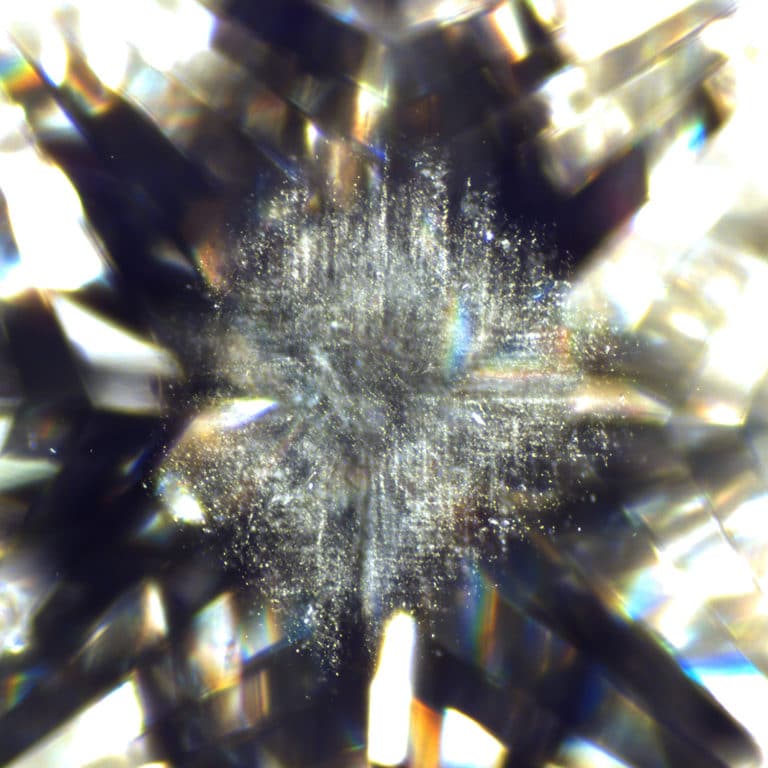 What’s Different Between Natural & Laboratory-Grown Diamond Inclusions?