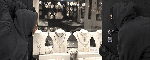 Jewelry Store Safety Security: What Your Staff Needs to Know